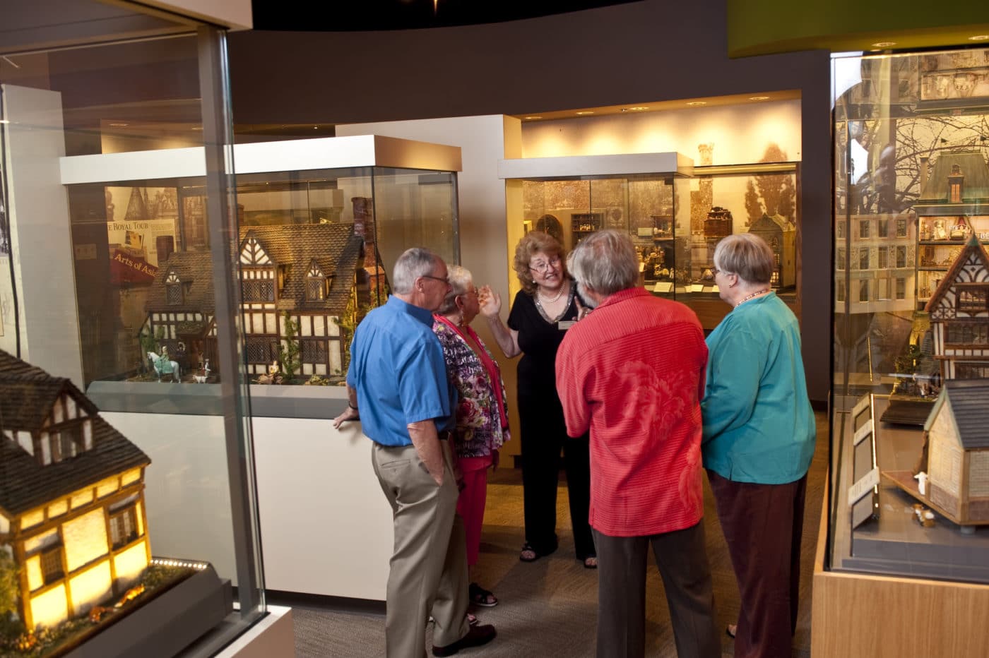 Group Tours | Miniature Museum