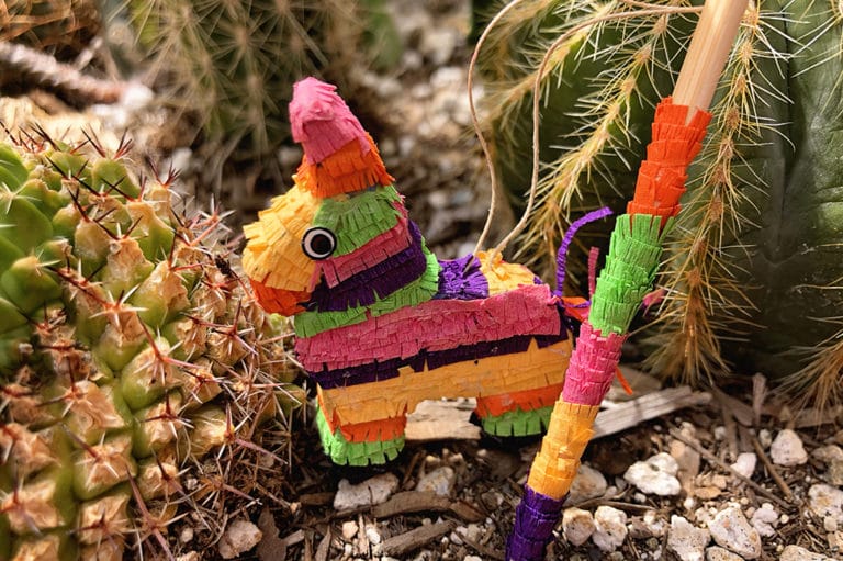 How To Make a Miniature Piñata | Miniature Museum